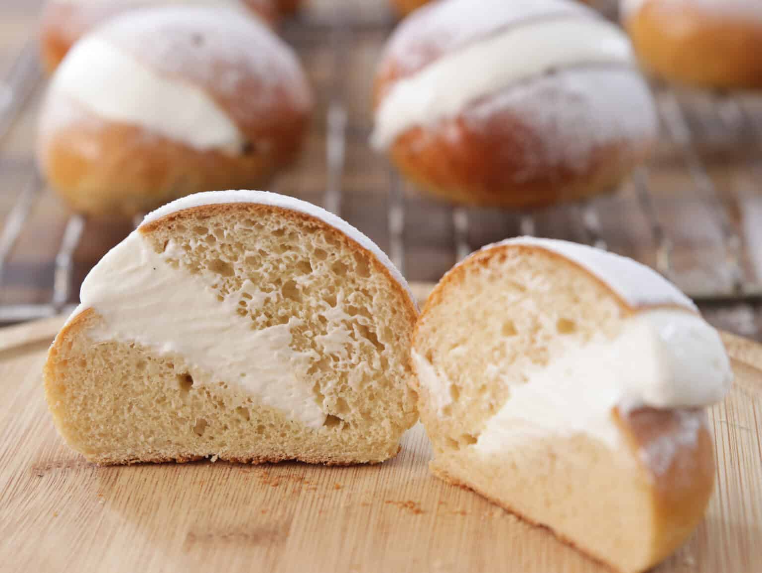 Maritozzi – Italian Sweet Buns Recipe - The Cooking Foodie