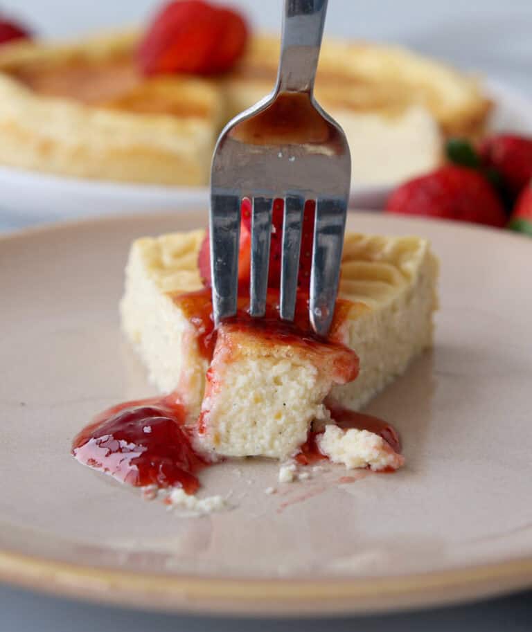 High Protein Cottage Cheese Cheesecake - The Cooking Foodie