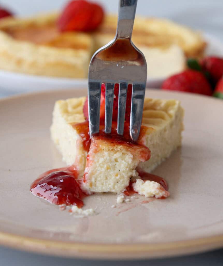 High Protein Cottage Cheese Cheesecake - The Cooking Foodie
