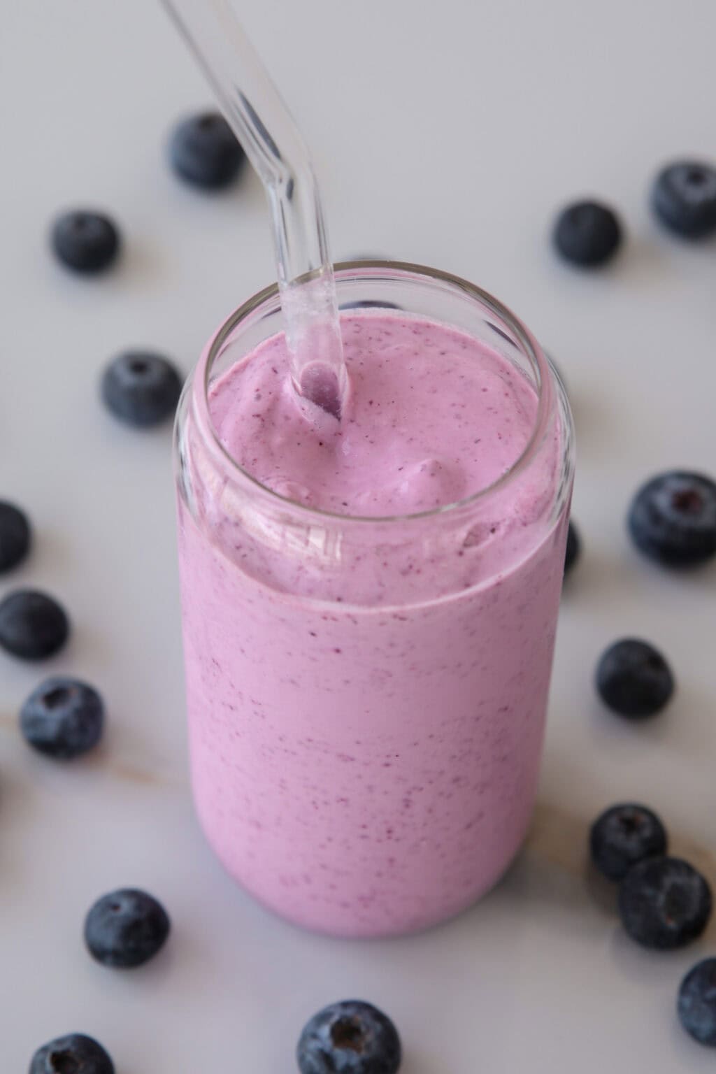Blueberry Cottage Cheese Smoothie (33g Protein) - The Cooking Foodie