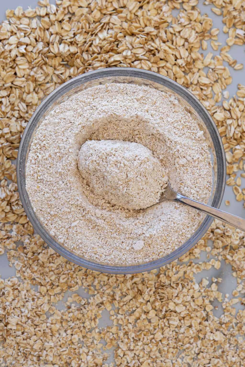 How to Make Oat Flour at Home (Easy DIY Guide) - The Cooking Foodie