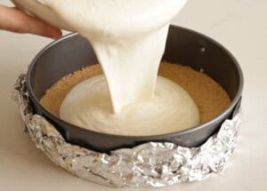 How (& Why) to Make a Water Bath for Cheesecake - The Cooking Foodie