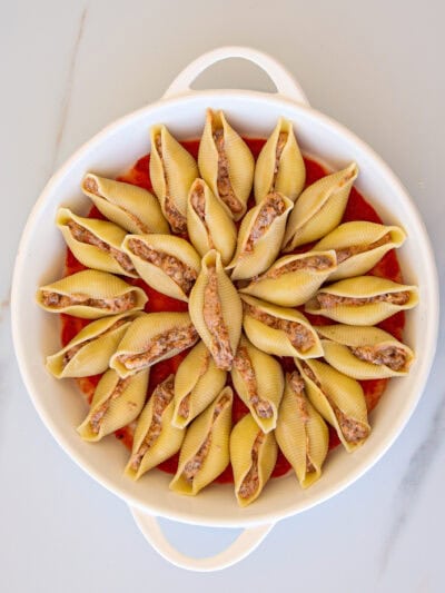 Cheesy Beef Stuffed Pasta Shells - The Cooking Foodie