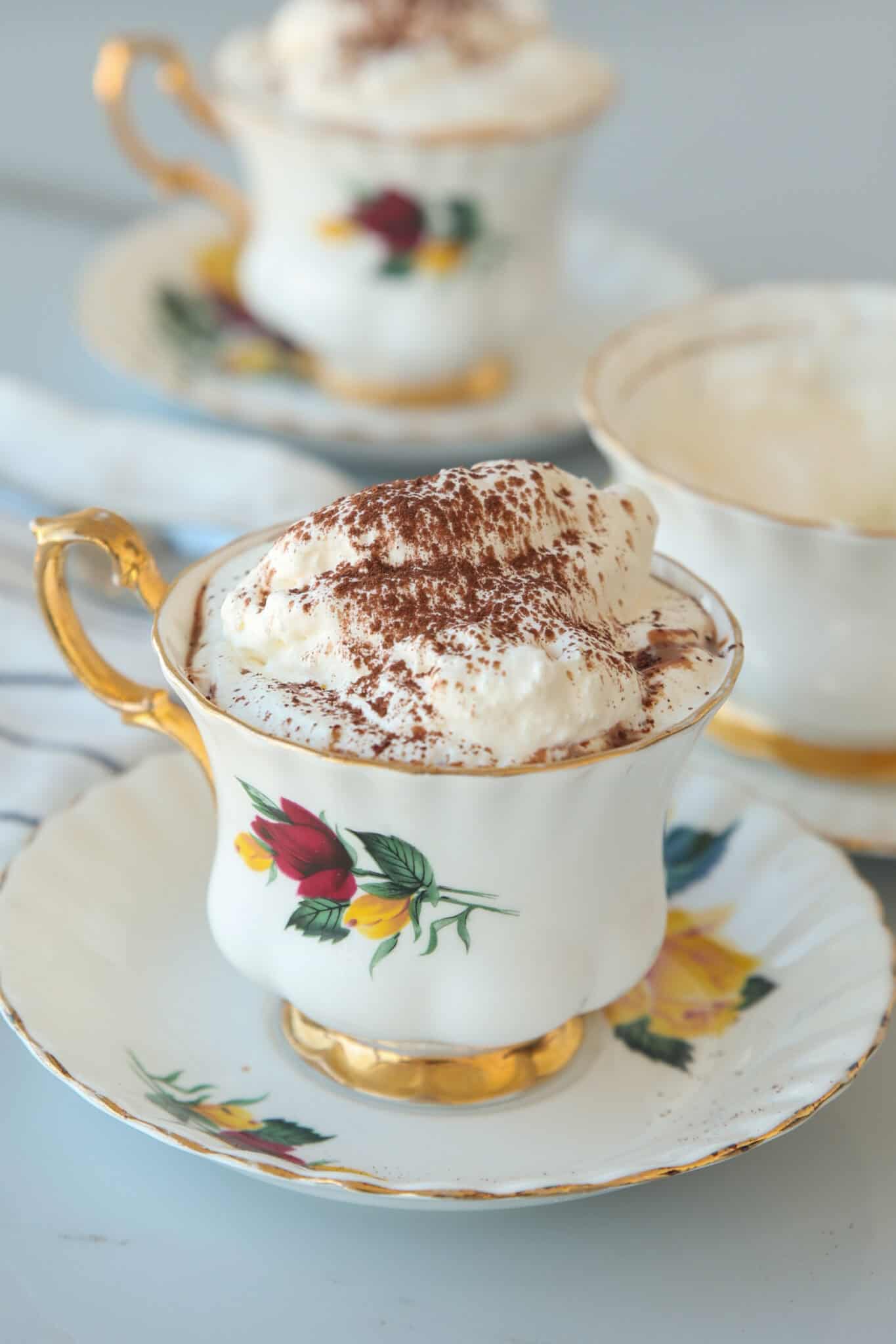Authentic French Hot Chocolate (Café-Style Recipe) - The Cooking Foodie