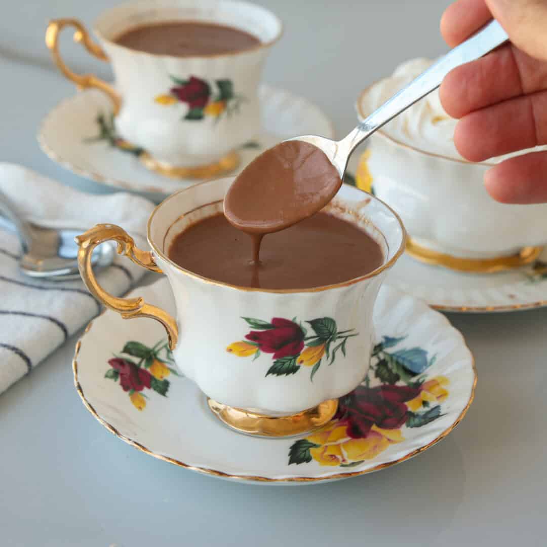 Authentic French Hot Chocolate (Café-Style Recipe) - The Cooking Foodie