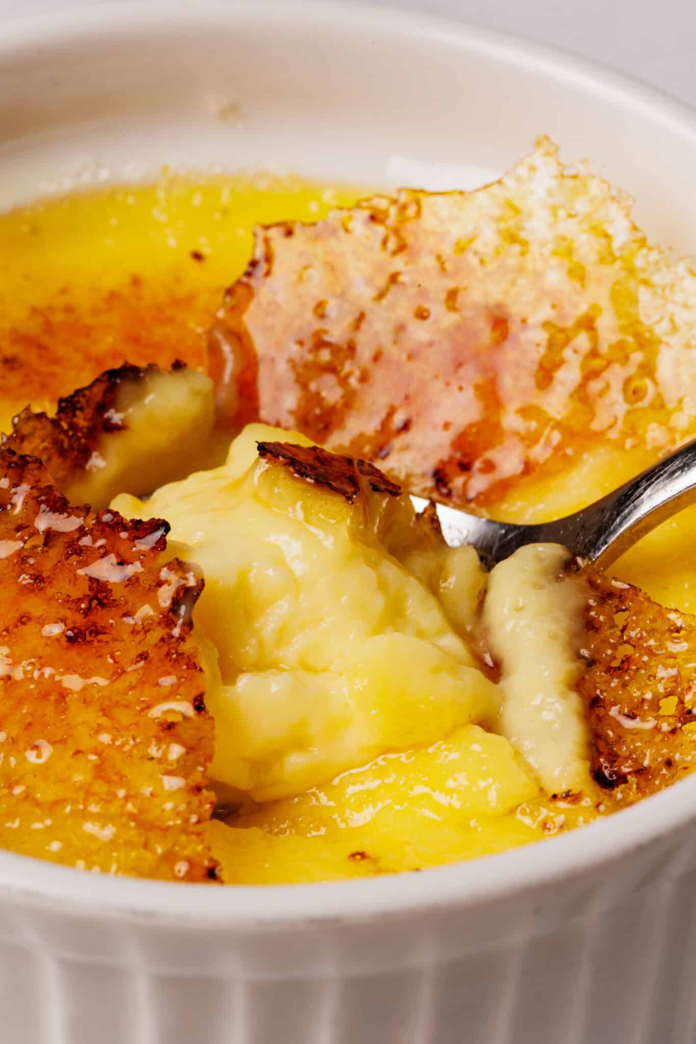 Easy Crème Brûlée Recipe (4 Ingredients!) - The Cooking Foodie
