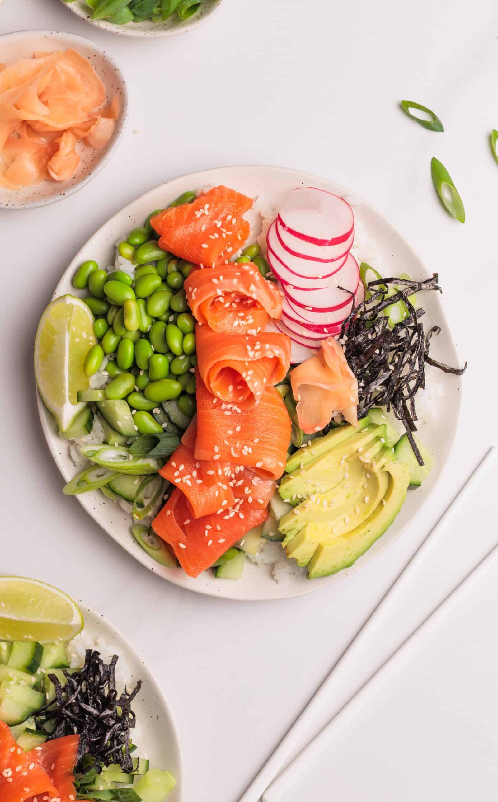 Easy Smoked Salmon Poke Bowl - The Cooking Foodie